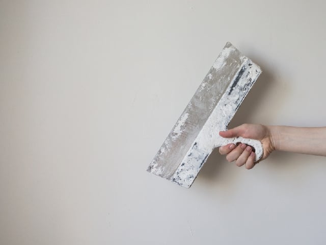 Gips za izravnavanje, zaglađivanje i ispunjavanje spojeva | Rigips